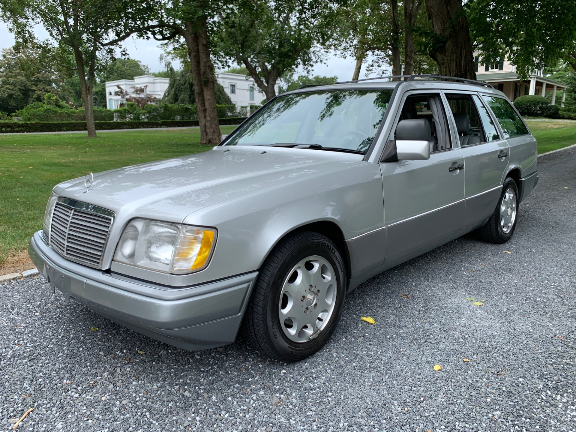 Used 1995 Mercedes-Benz E-Class E 320 For Sale ($6,900) | Legend ...